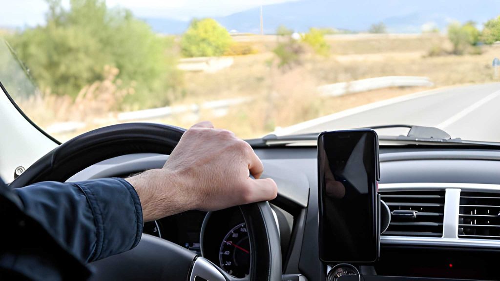 The Hidden Dangers Of Hands-Free Driving